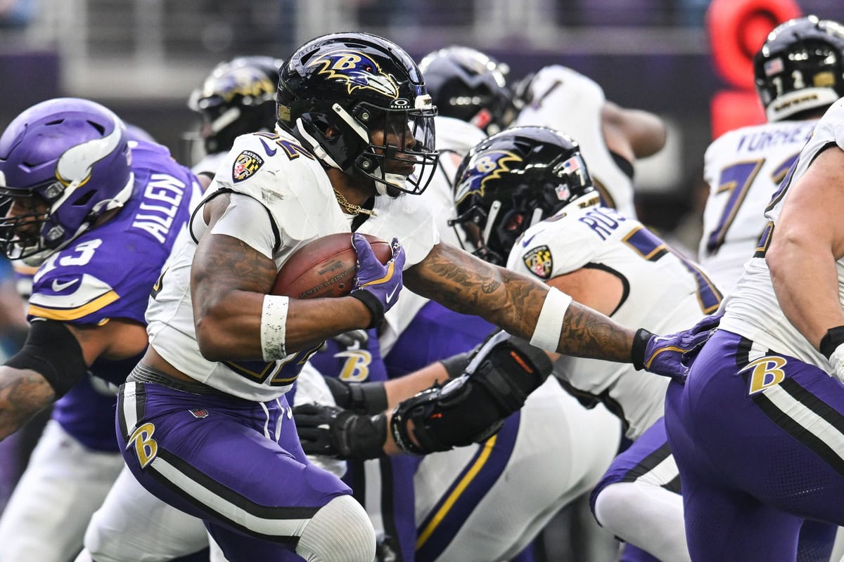 Baltimore Ravens Running Back Derrick Henry Breaks a High School Record ...