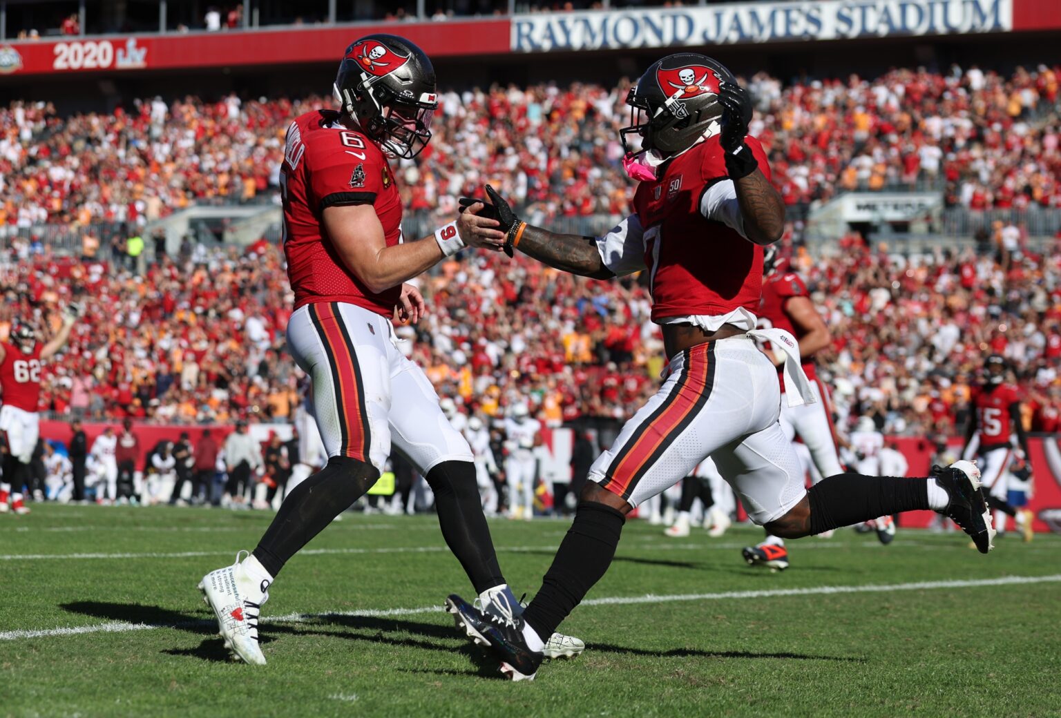 Bucs Find a Way to Win, But Questions Remain - Total Apex Sports